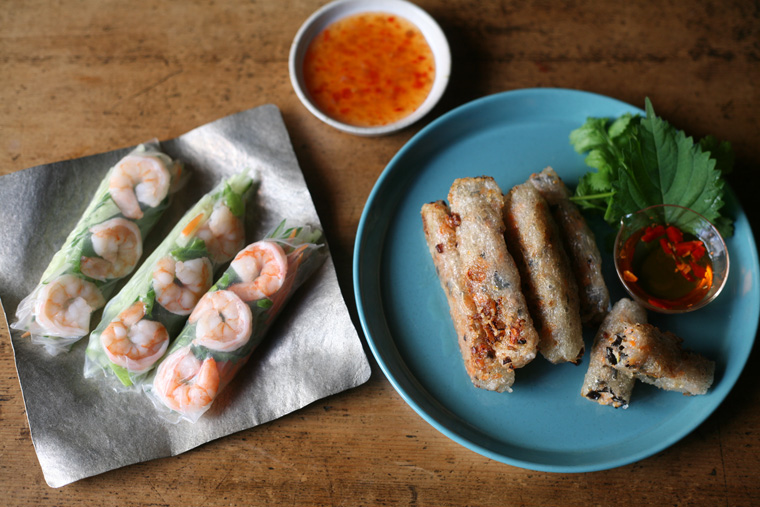 HASAMI - Plate from Japan | Shokunin.com