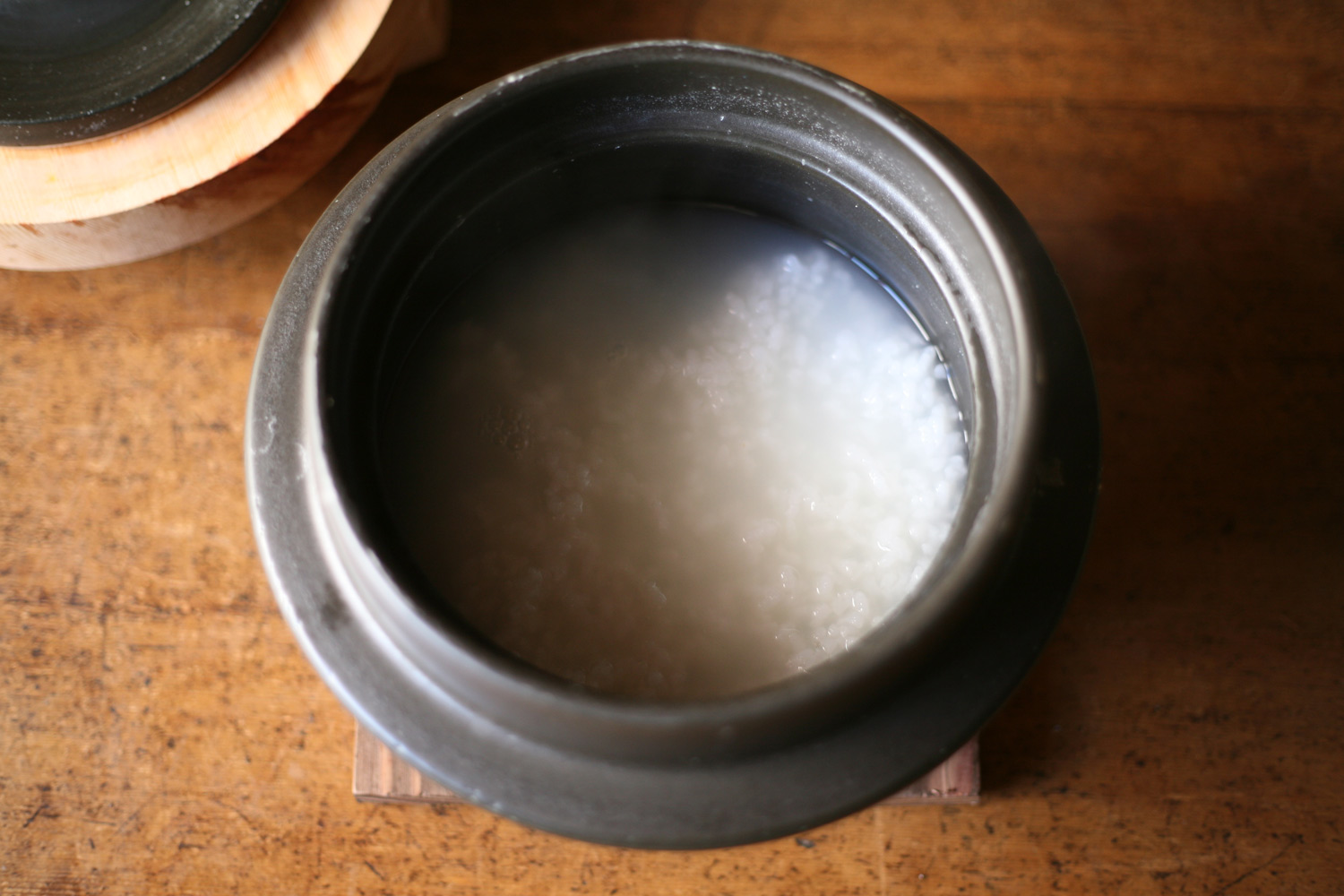 Suzuki - Hagama Rice Pot from Japan | Shokunin.com